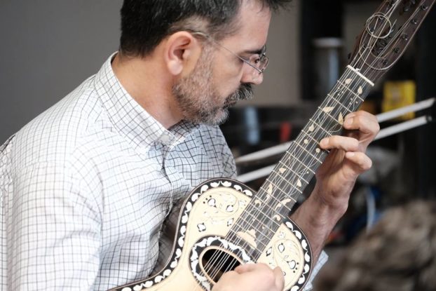 Fado ao Centro lança projeto de recuperação da viola Toeira de Coimbra ...