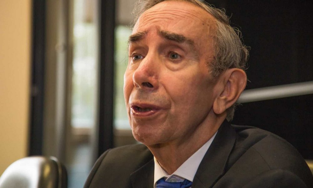 Constitucionalista Jorge Miranda defende que Portugal só deixe entrar ...