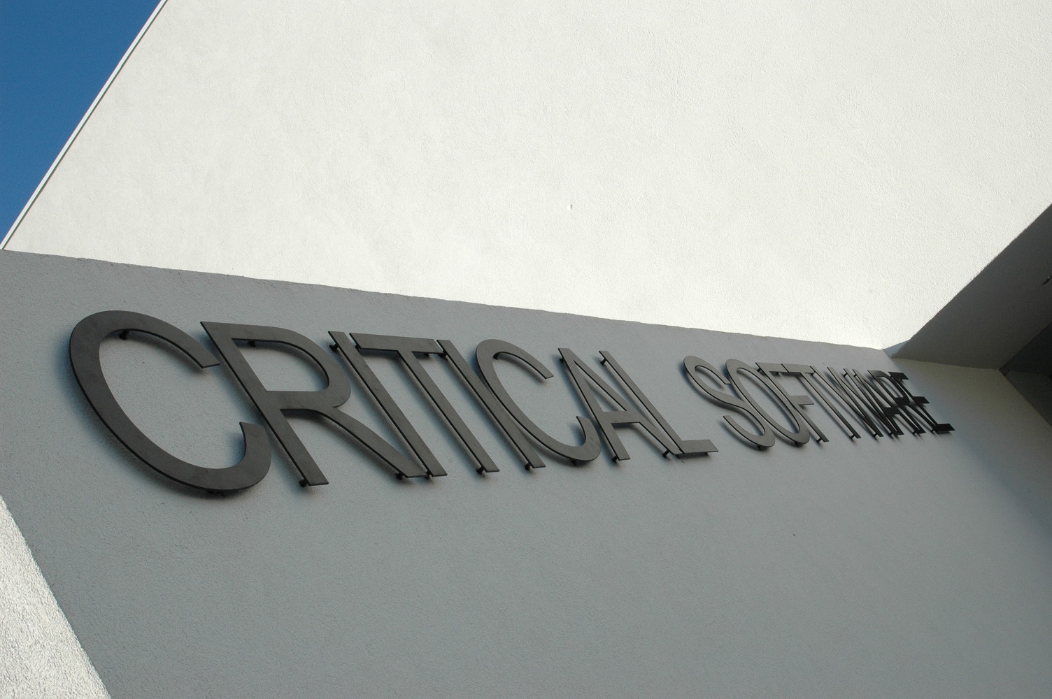 Critical Software adquire parte da Two Impulse para acelerar ...