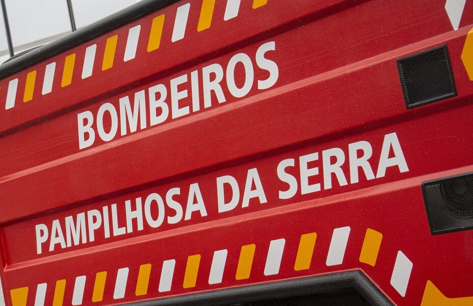 Camião “a operar nas obras” da EN 344 despista-se na Pampilhosa da ...