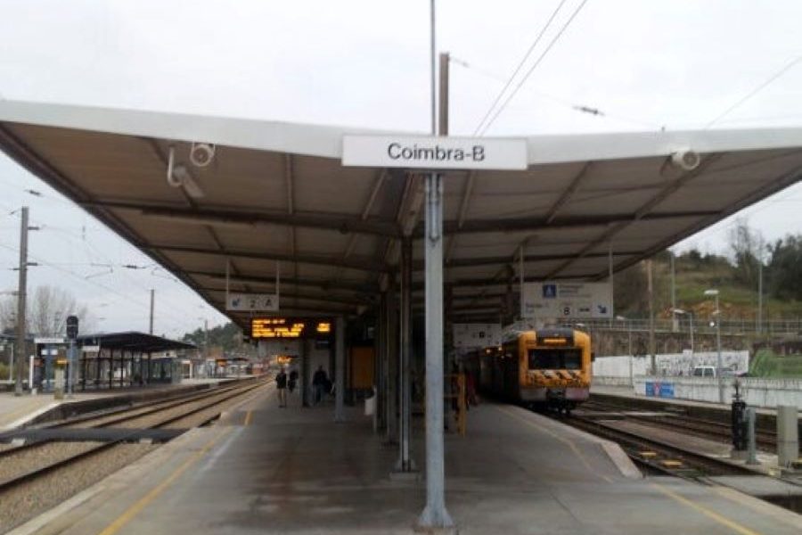 Assembleia Municipal quer estação de alta velocidade em Coimbra-B ...