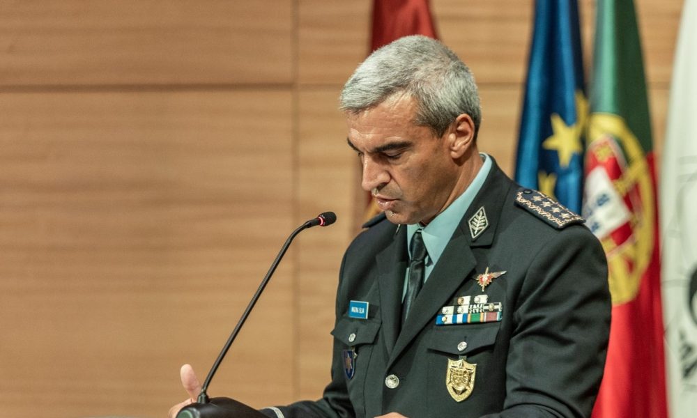 Diretor Da Psp Quer Mais Equipamentos Para Polícias Em Patrulha E