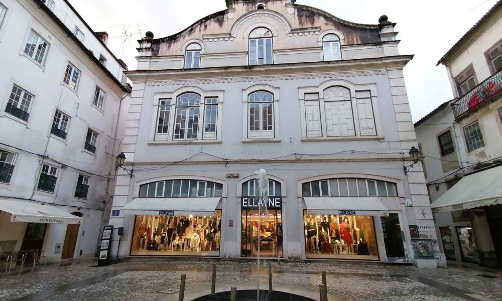 Novo festival CURVA leva música ao Salão Brazil em Coimbra – Notícias ...