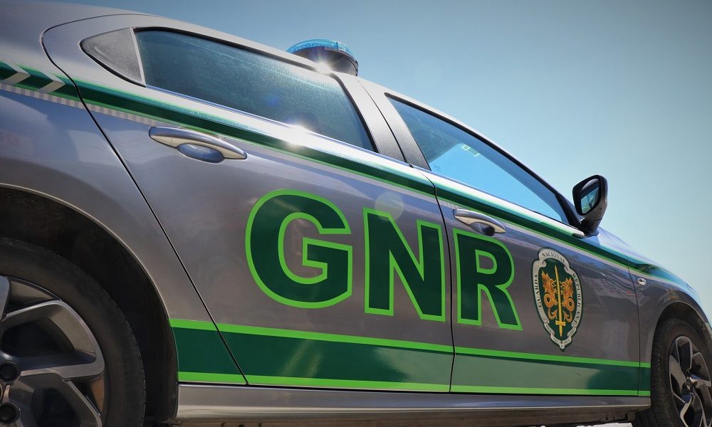 Militar da GNR atropelada. Automobilista fugiu – Notícias de Coimbra