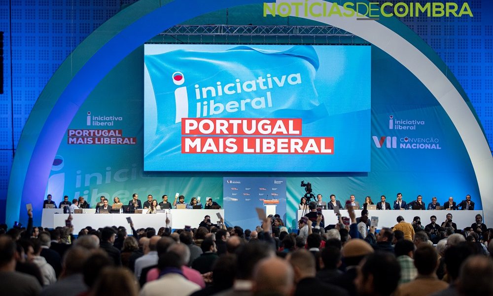 Convenção da Iniciativa Liberal tem momento insólito com encerramento ...