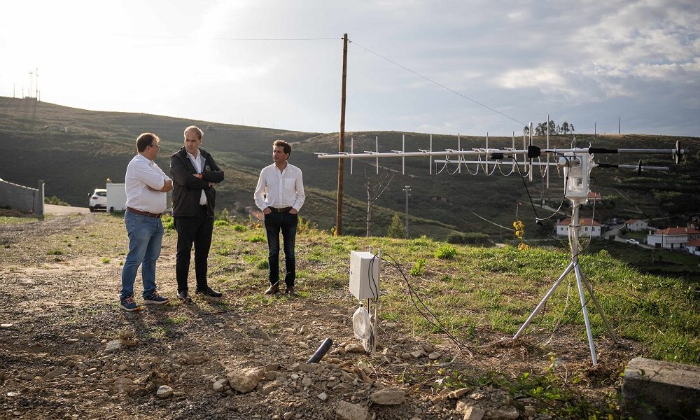 Protótipo “made in Portugal” para comunicação de dados via satélite ...