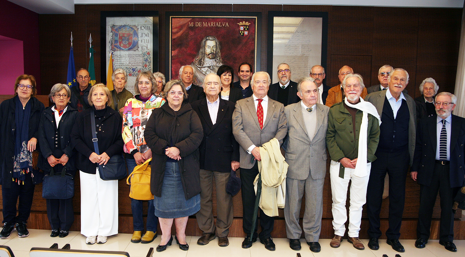 Homenagem a antigos estudantes de Coimbra em visita da AAEC a ...