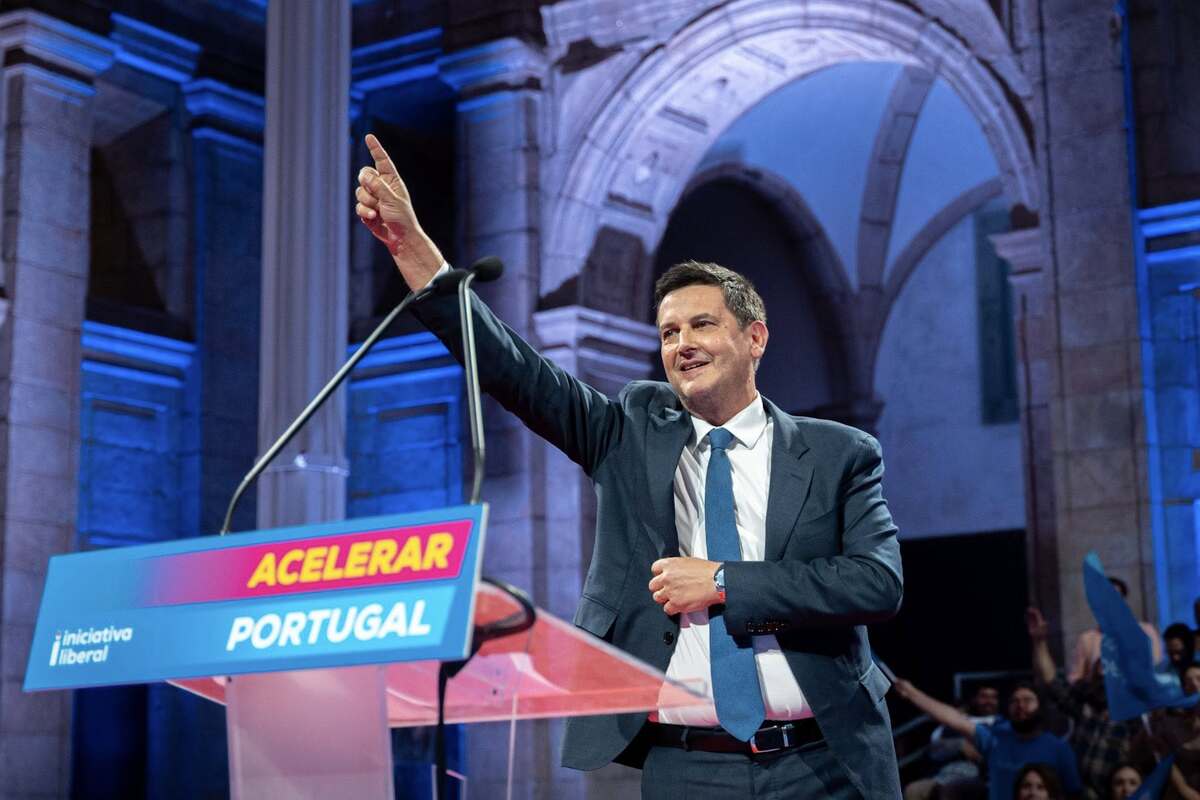 Rui Rocha acusa André Ventura de servir interesses de Trump em vez dos ...