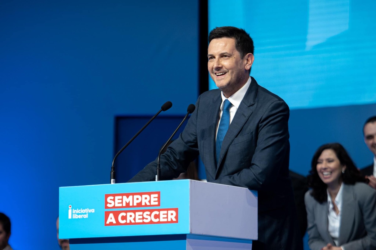 Secretário-geral fica com a gestão na IL até ser eleito substituto de ...