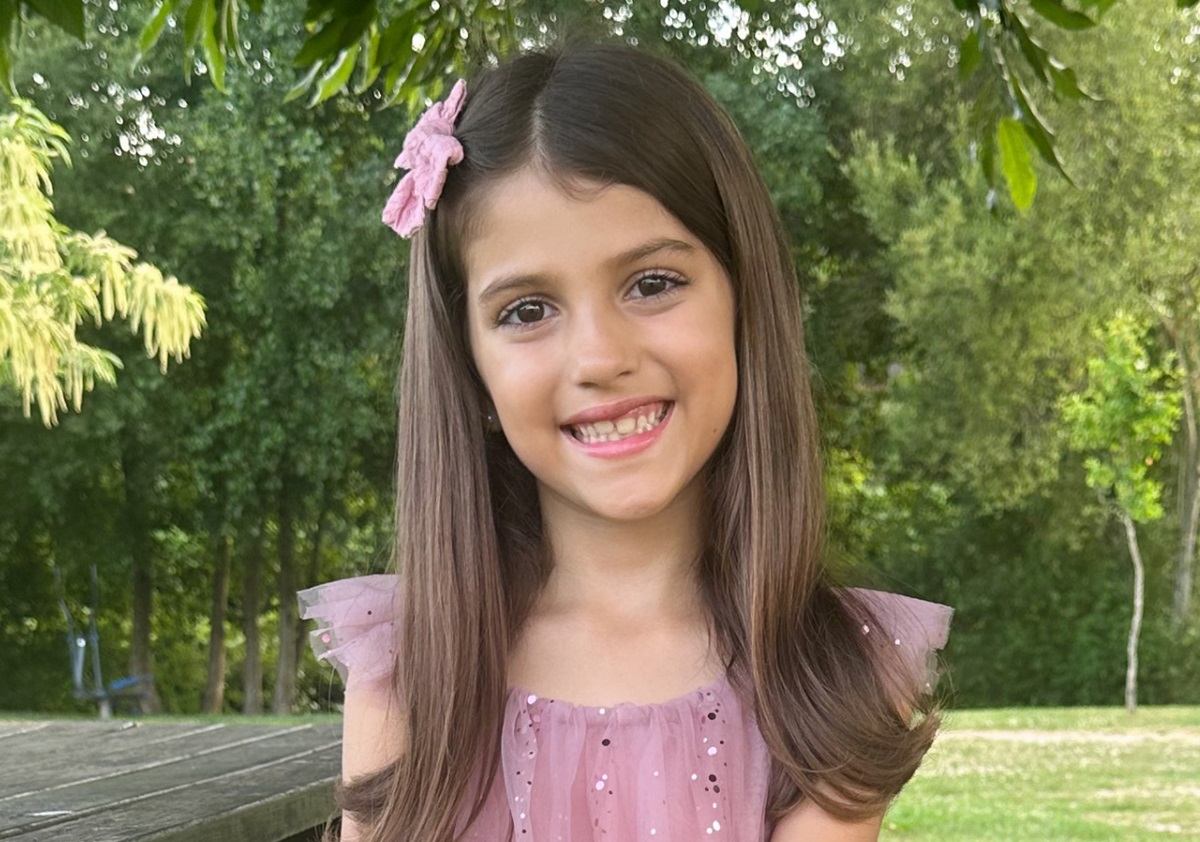 De Côja para as passarelas: Kelly é a finalista mais nova do Mini Miss ...