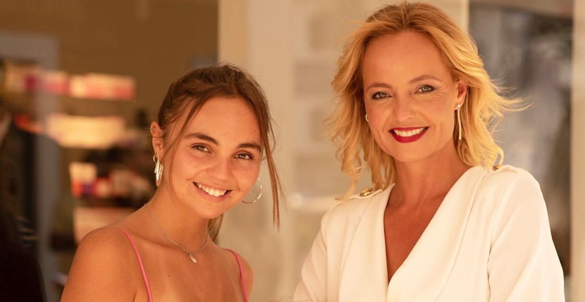 BABS E LUZ DE COSTAS VOLTADAS: FILHA ACUSA MÃE DE NÃO PAGAR PENSÃO DE ALIMENTOS – Notícias de ...